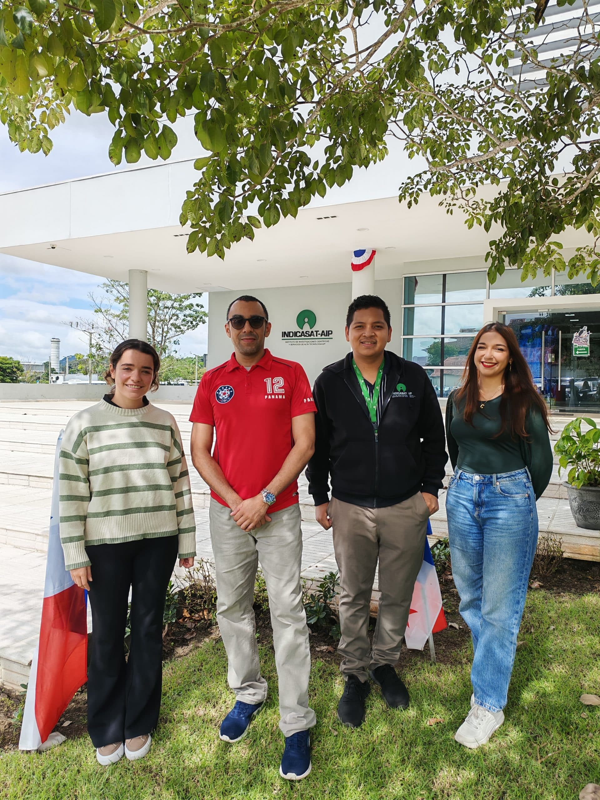 Imaging with... INDICASAT AIP Advance Microscopy and Bioimaging Core Facility - FocalPlane